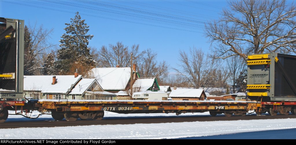 OTTX 90348 used between KRL 70000 class 8- Axle heavy duty flatcars
